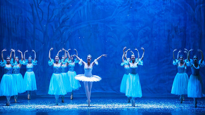 Performance of Classic Ballet "The Nutcracker" - Hanoi Grapevine